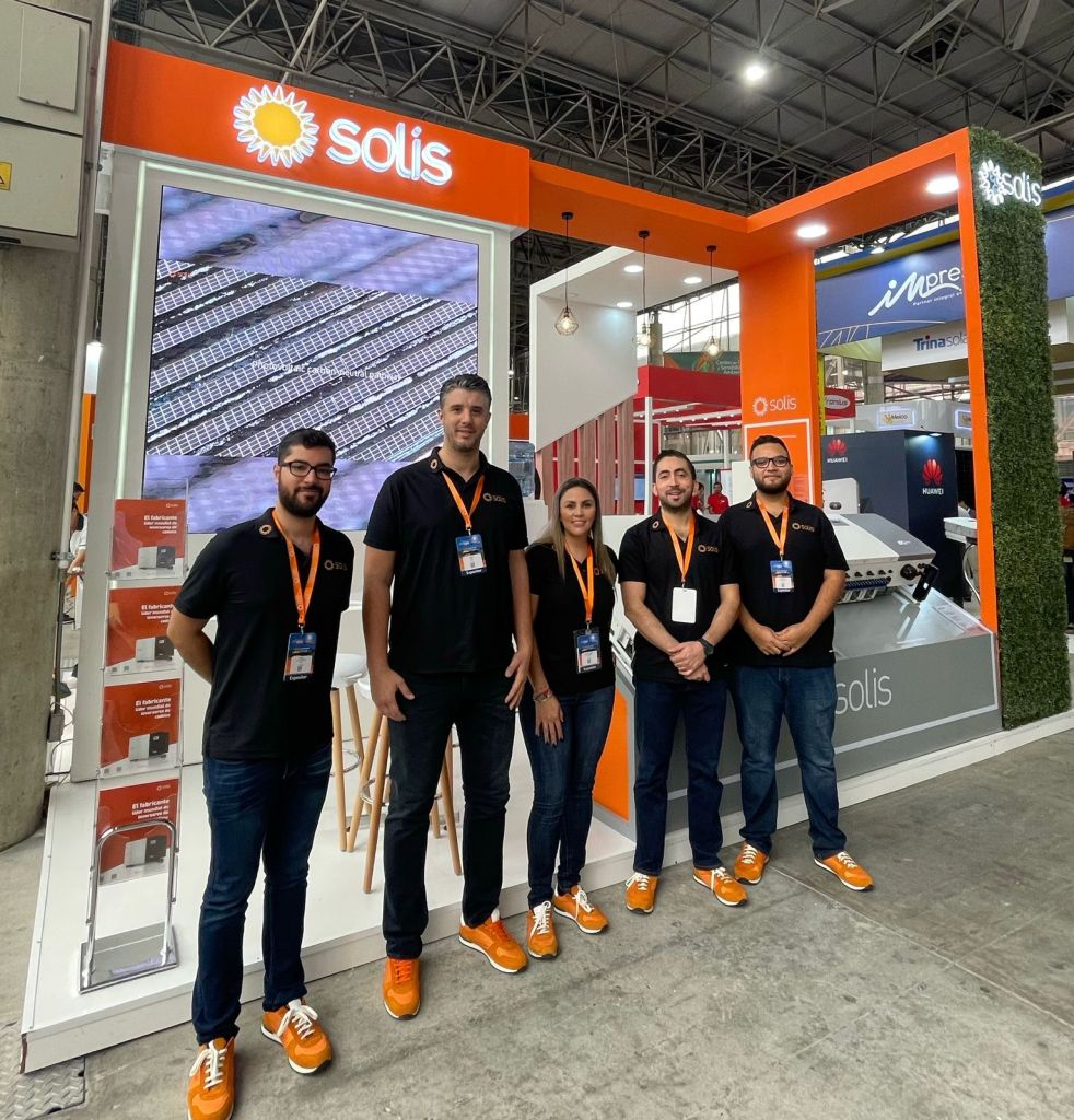 Solis brilla en Expo Solar Colombia 2022 - EFE Comunica