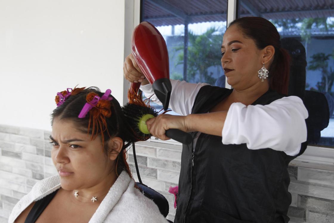 Generando Equidad, un proyecto para mujeres en zonas de conflicto en ...
