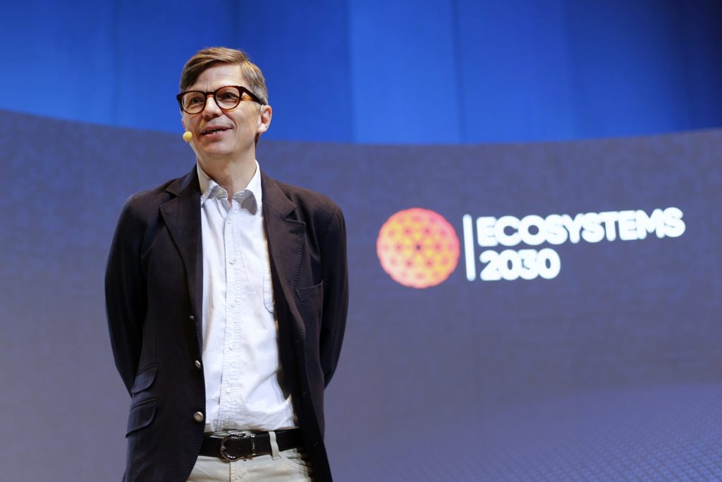 Microsoft: Every job will have an artificial intelligence copilot - EFE ...