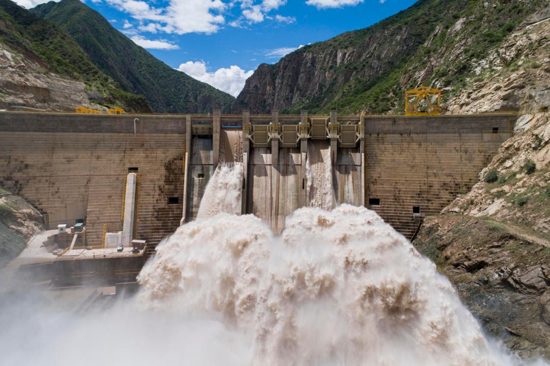 The challenge of de-electrifying Peru's energy transition debate - EFE ...