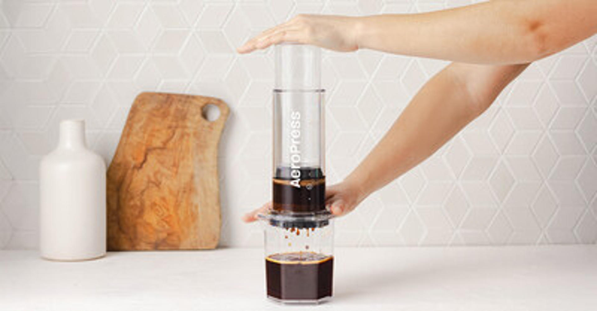 AeroPress va a lo grande con el lanzamiento AeroPress Clear XL