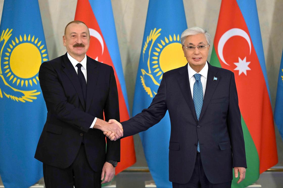 Tokayev and Aliyev agree to double freight transport to 10 million tons ...